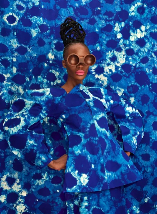 Thandiwe Muriu: Self-expression through photography and fabric-making ...